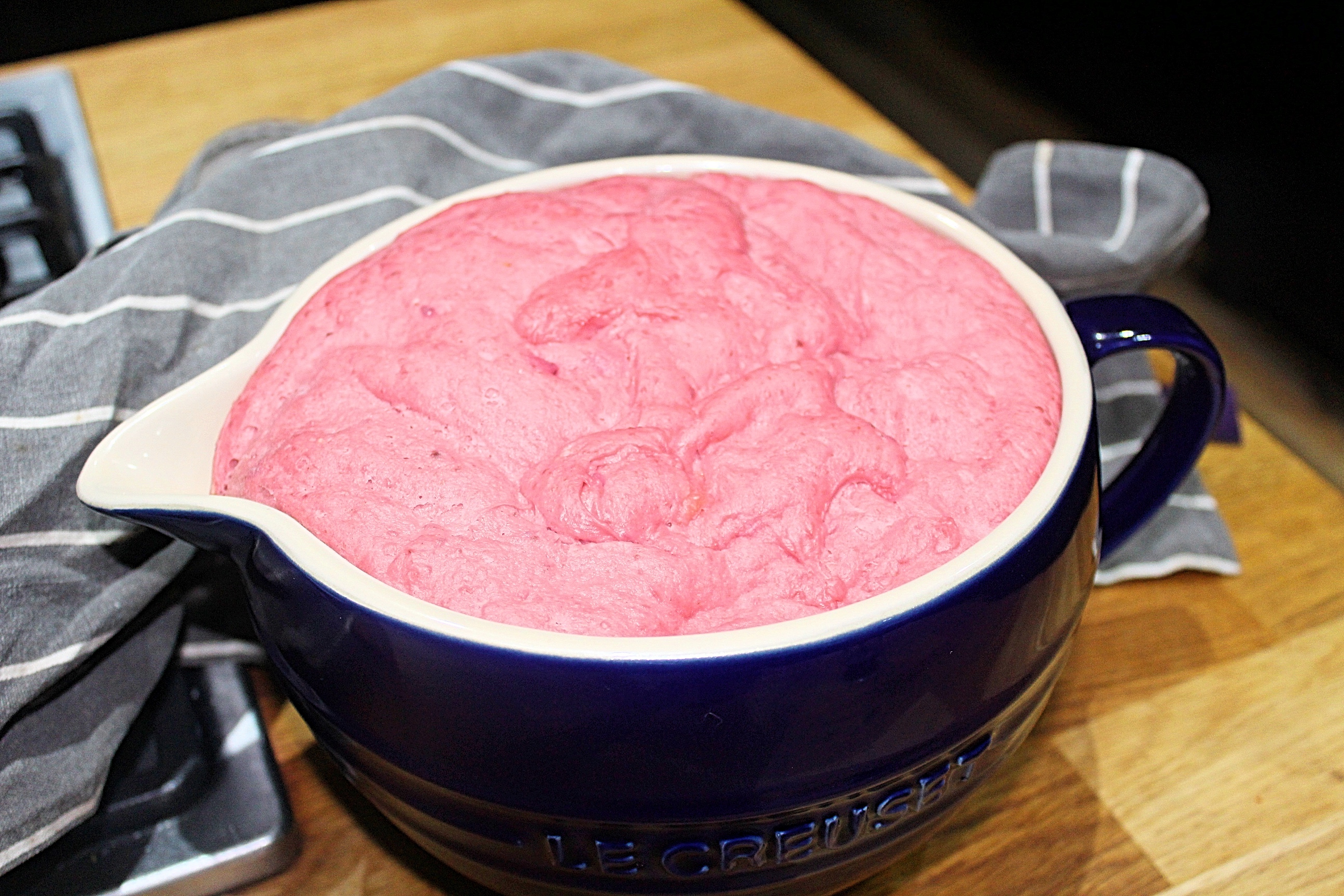 BEETROOT BURGER BUNS - Jack's Meat Shack