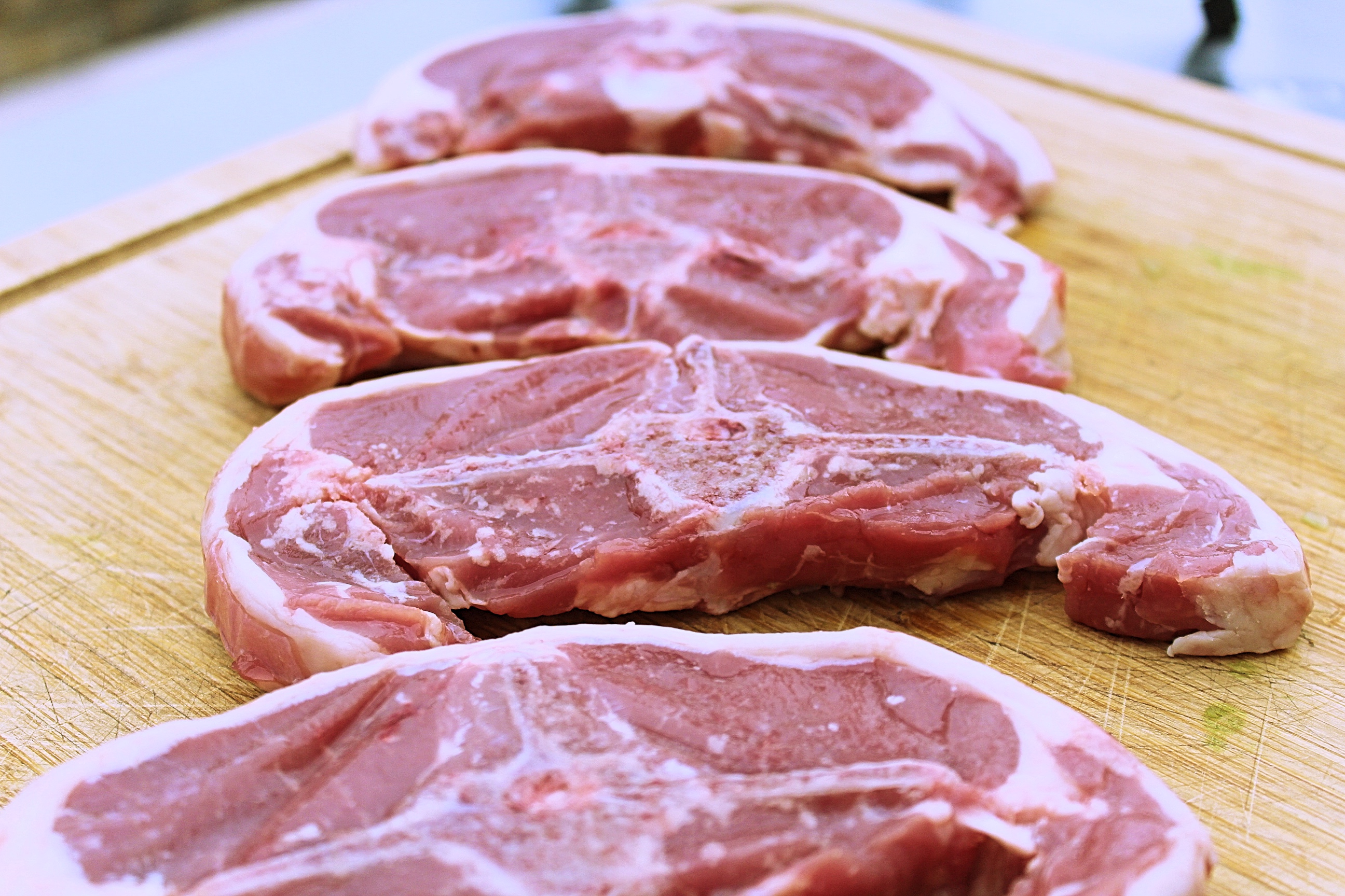 LAMB CHOPS WITH HOMEMADE TZATZIKI – Jack's Meat Shack